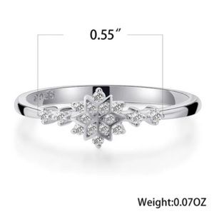 Jewelry | Silver Crystal Snowflake Flower Ring | Poshmark